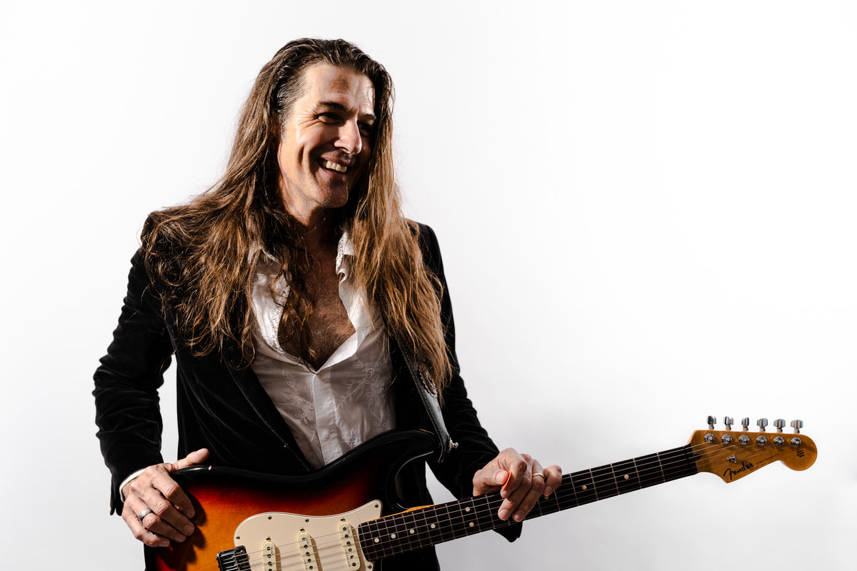 Major Scale Modes and Blues Backing Tracks | Simon Gardner