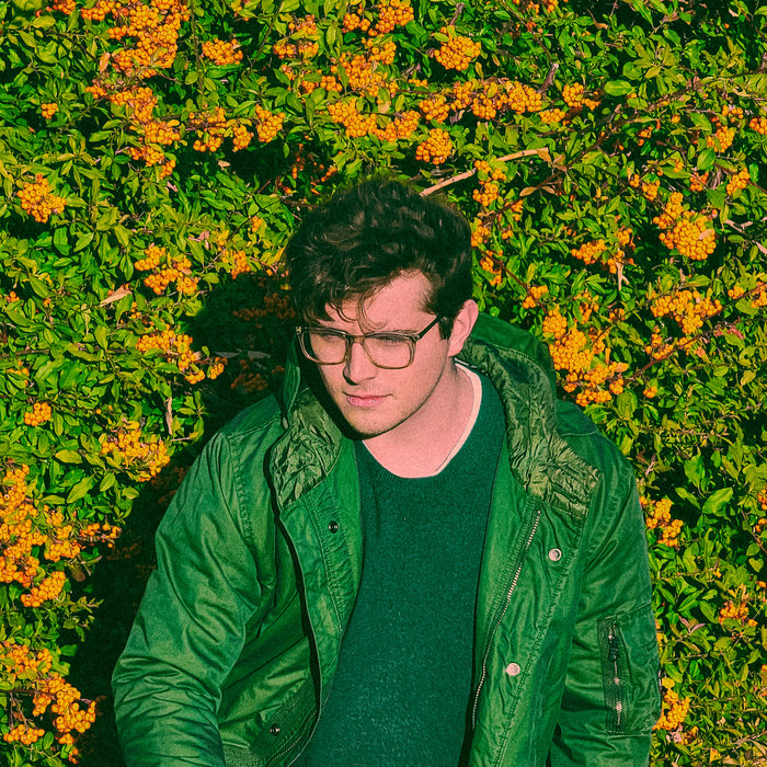 Extrovert Recluse | Ethyn