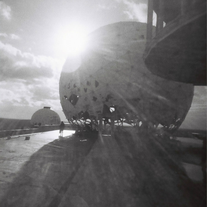 Hazy Eyes Maybe | Grimm Grimm