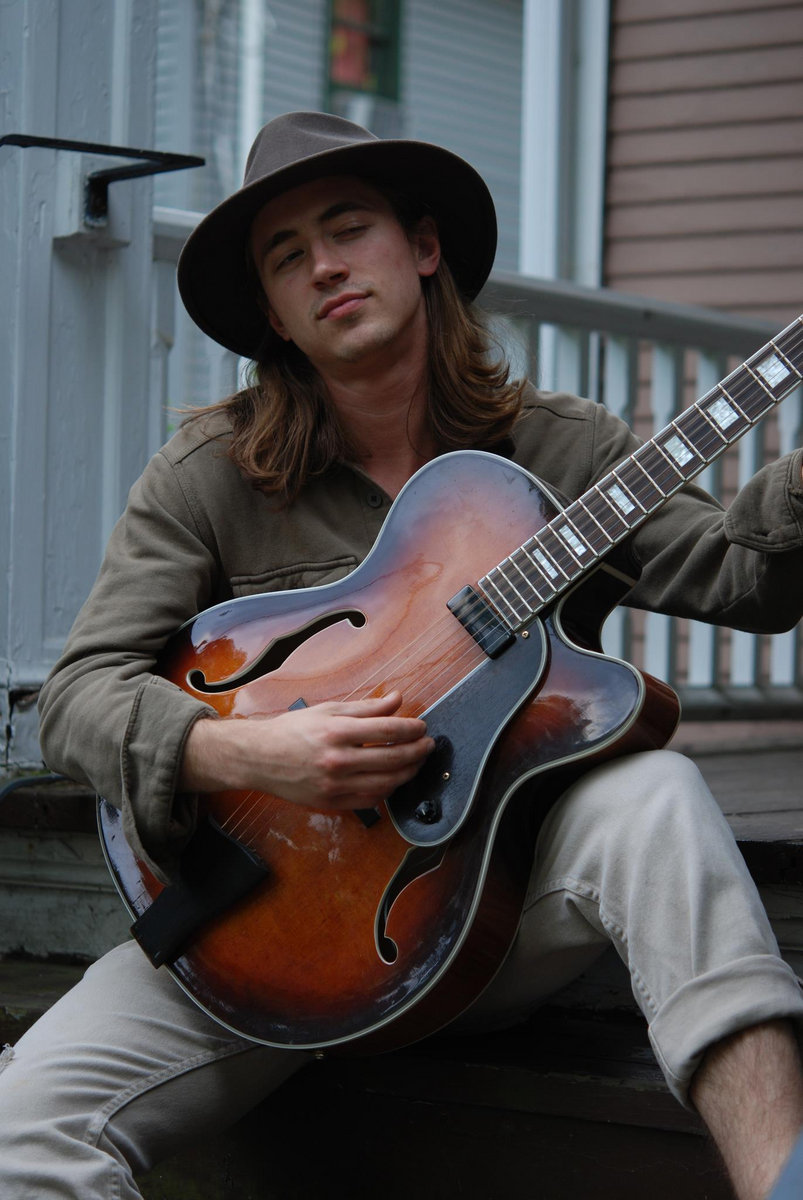 Dave Hammer Live @ Bud & Tooties 3/28/13 | Banjo Panda Records