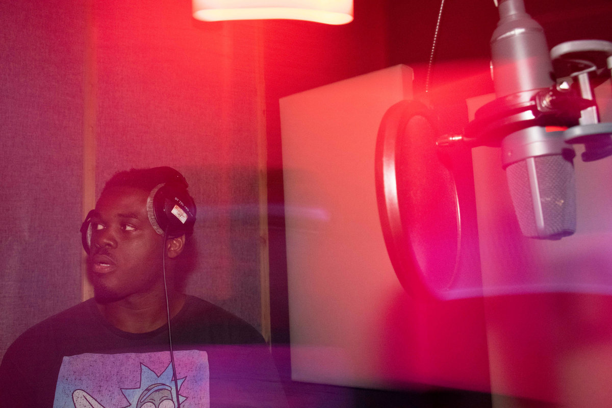 777 | Ray Bun