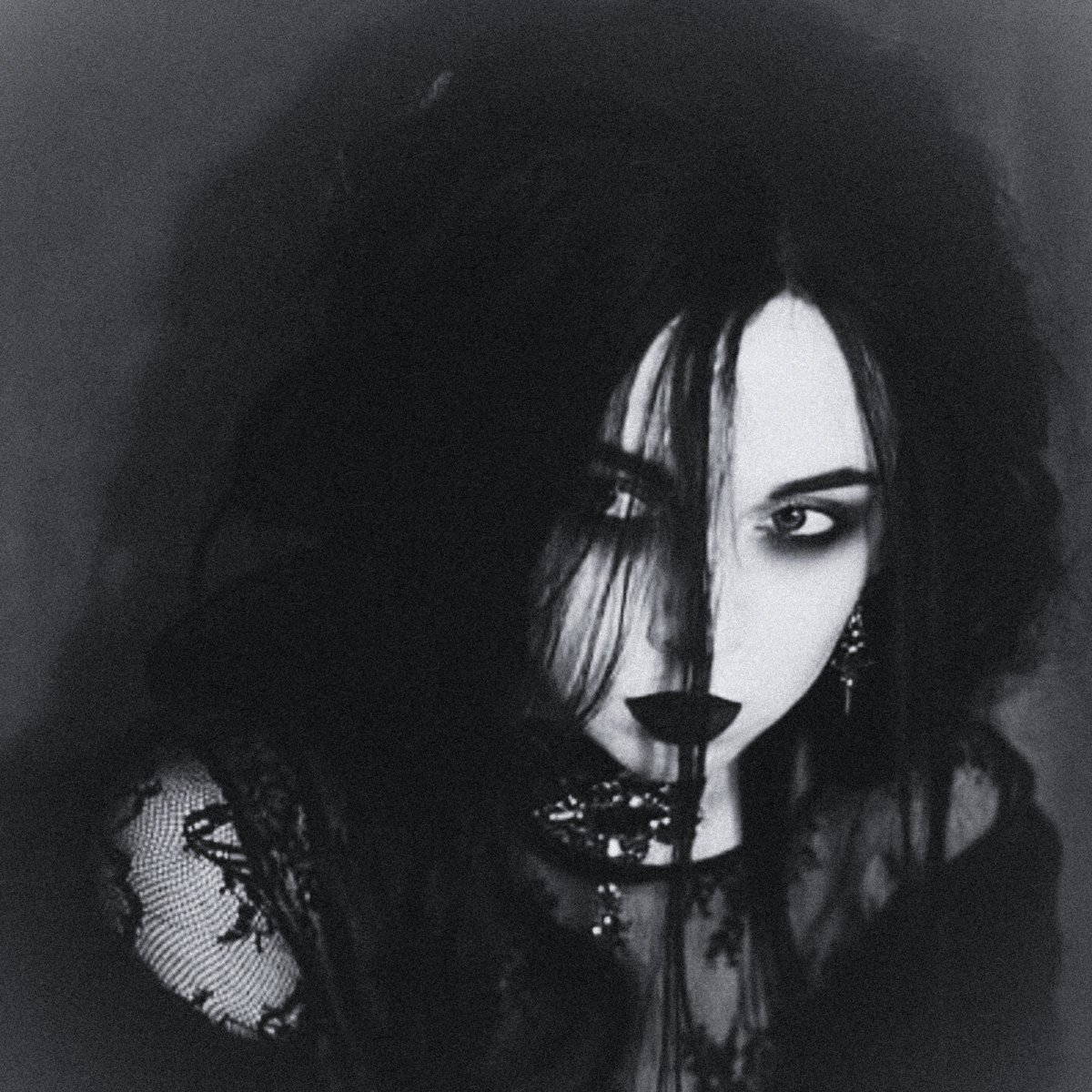 cigarette burns | moonvampire