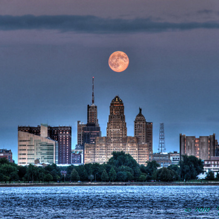 Bert Macklin, FBI | Casanova Smile