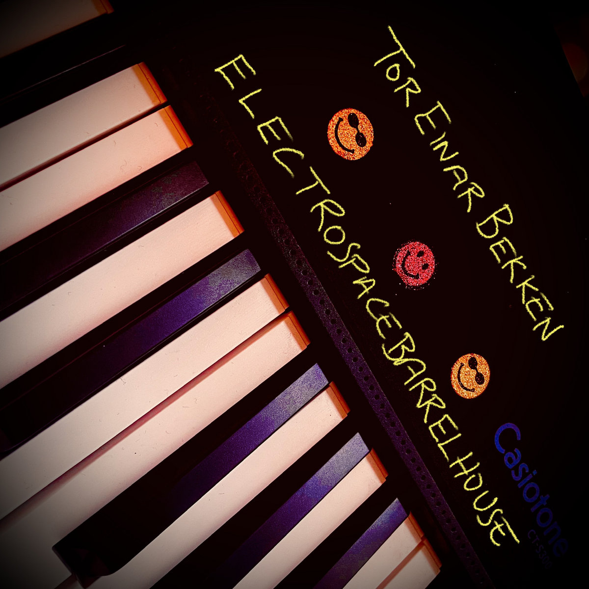 ElectroSpaceBarrelhouse | Tor Einar Bekken