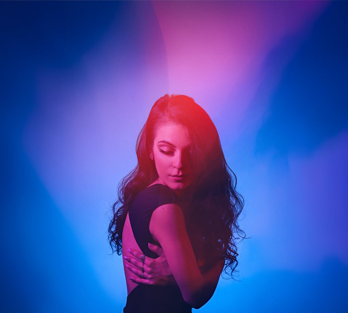 INTO THE BLUE | Ada Flocco