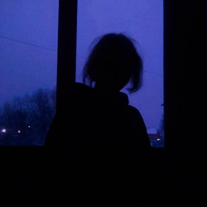Indispensable /e | the feeling of purple through absence ...