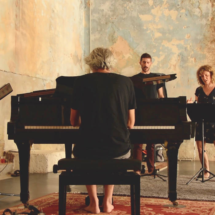 Ça Sent la Rose | George Paterakis & String Theory