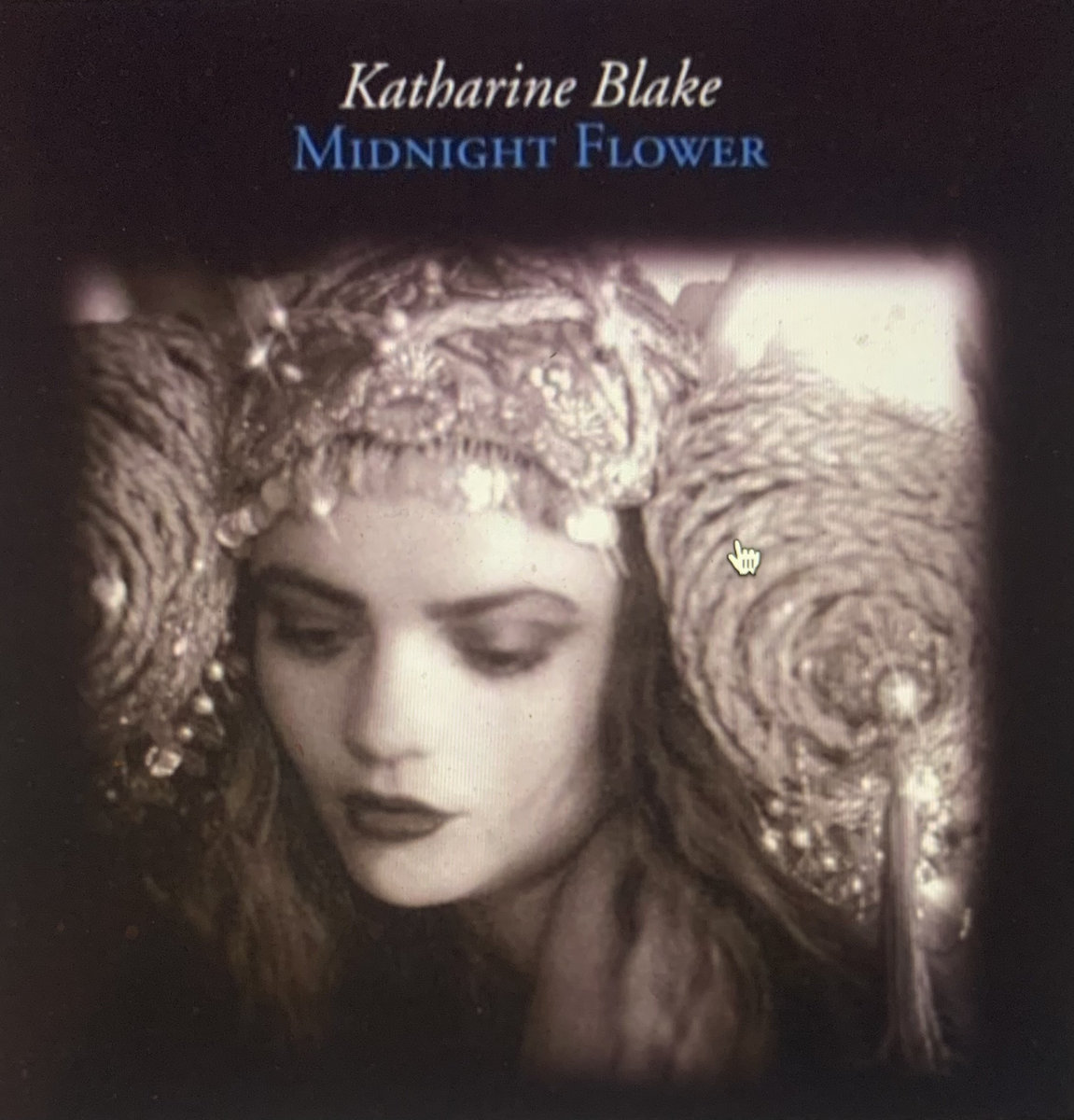 Midnight Flower | Katharine Blake | Mediæval Bæbes