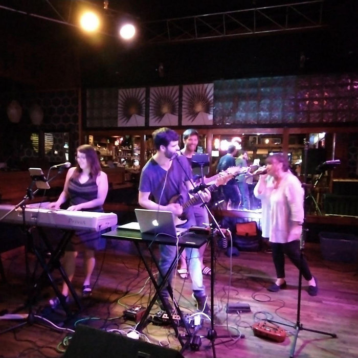 07/07/2023 Raffety's | Hurricane Betty