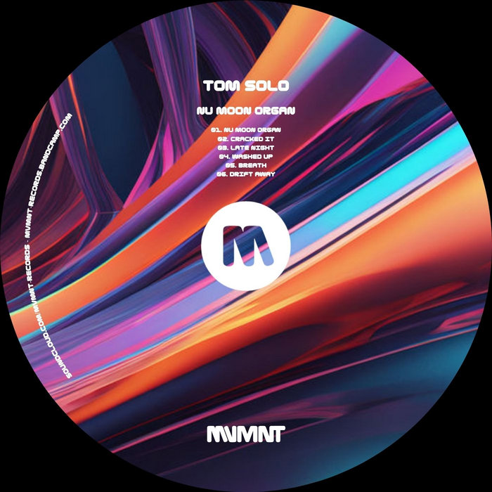 Nu Moon Organ | Tom Solo | MVMNT