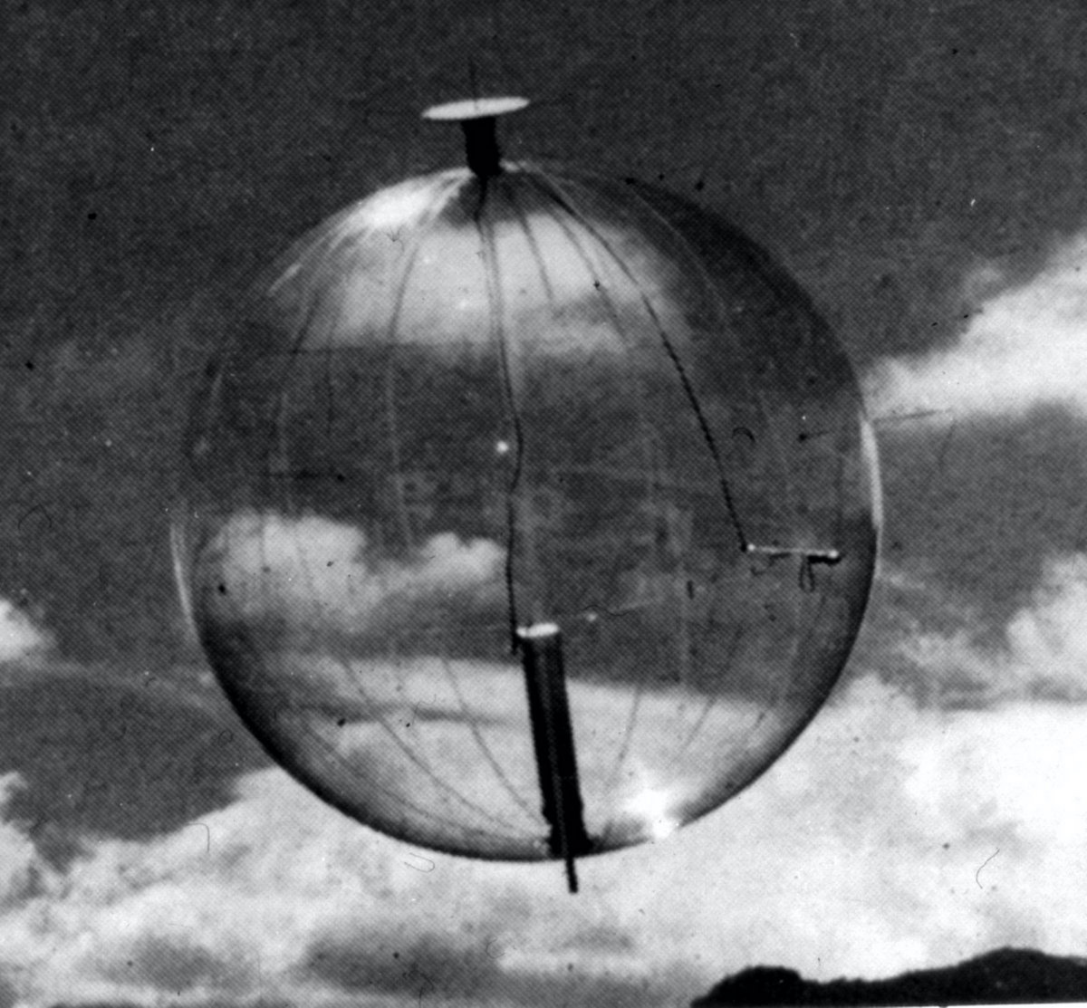 flying sun | Félix-Antoine Morin