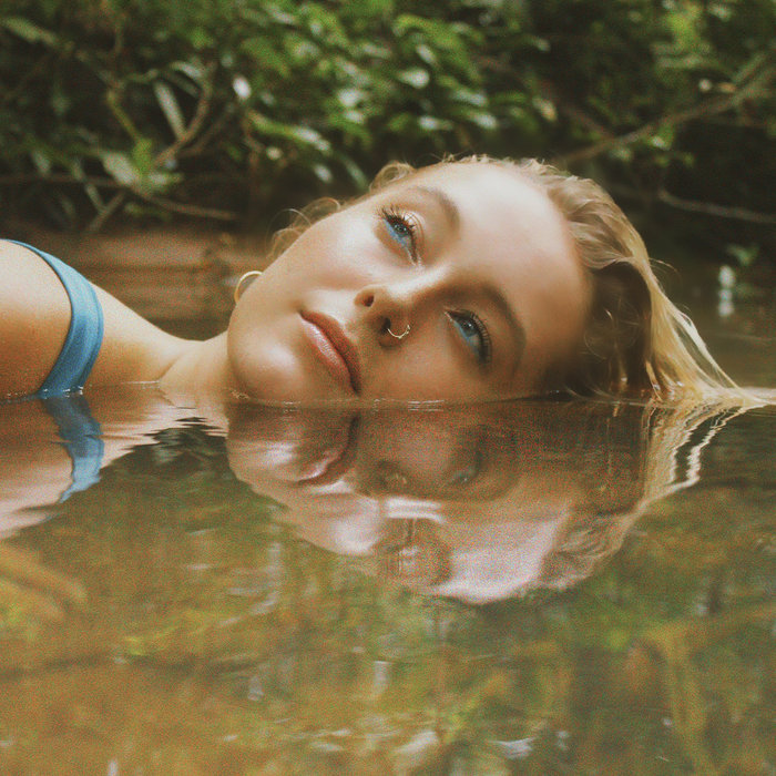 Clarity | Isabella Daisy Rose