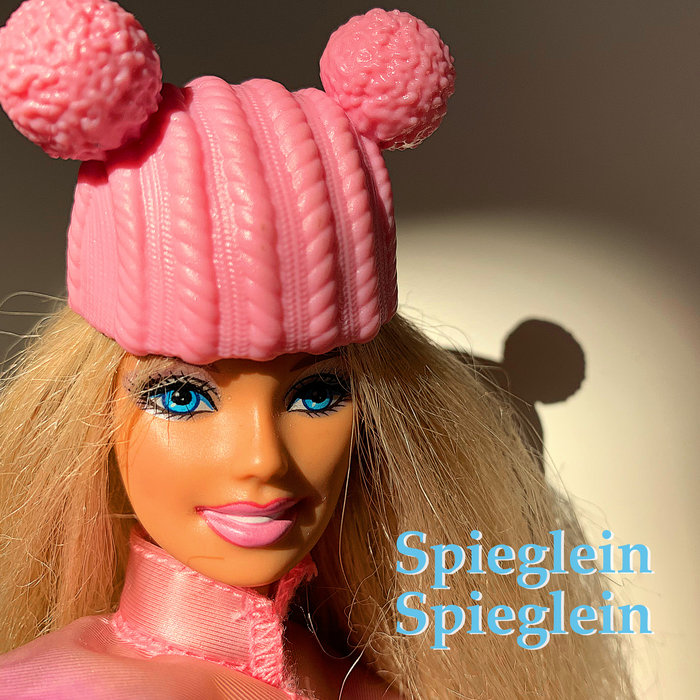 Spieglein Spieglein | Isa + der Wolf