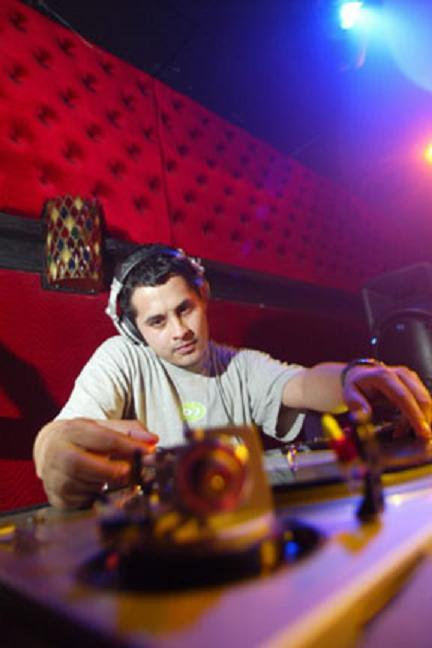 Demok | The Legendary Angel Alanis | mdj