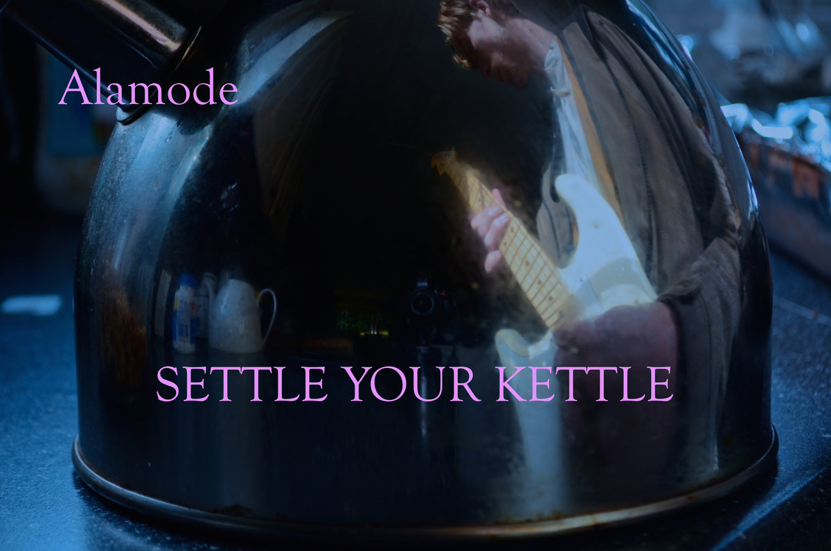 Settle Your Kettle | Alamode