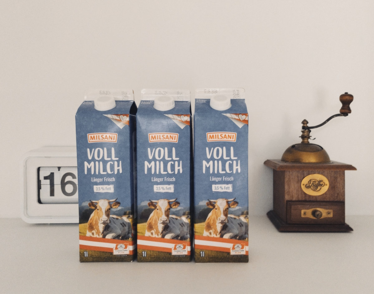 milche | Hermine Dersch