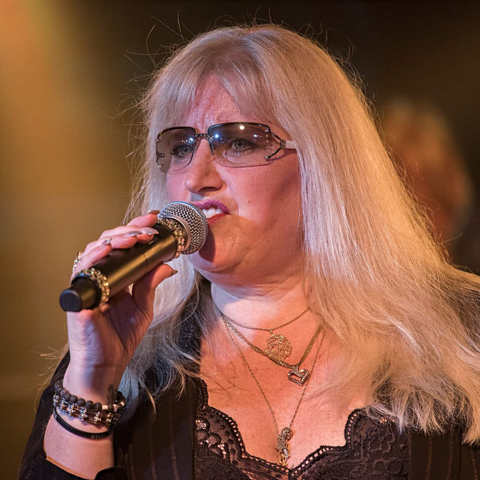 Hurts gonna come | Michelle Ryder