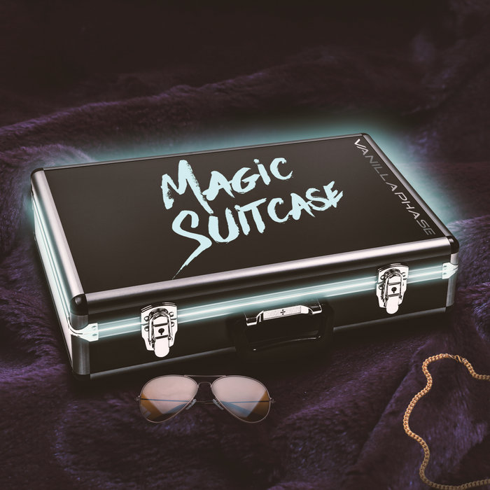 Magic Suitcase | Vanillaphase