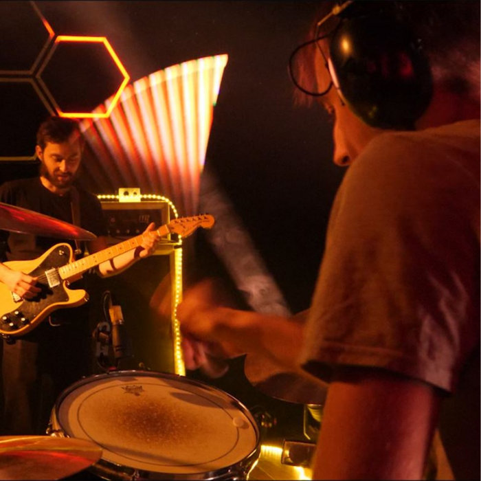 Live Session At Le Ciel Banco La Brosse A Shrimp Case