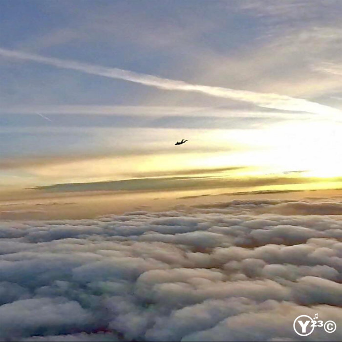 VA002: Yearning for Light | Various Artists | Yearning