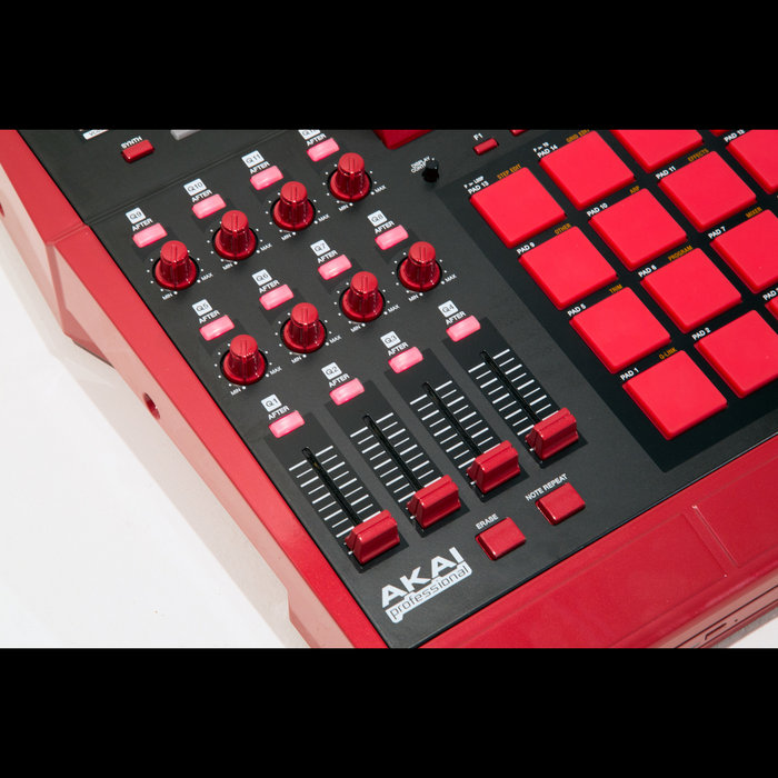 UGK Ft. Outkast - International Players Anthem (Smoothy Remix) | Wombatjy