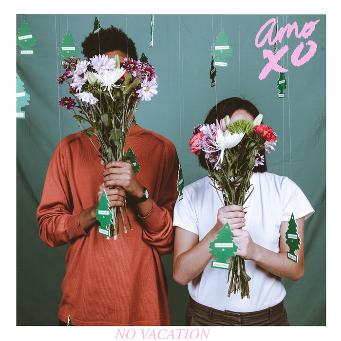 Amo XO | No Vacation