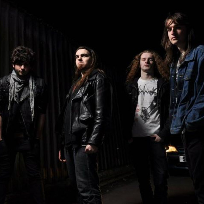 Time Flies | Komatoze