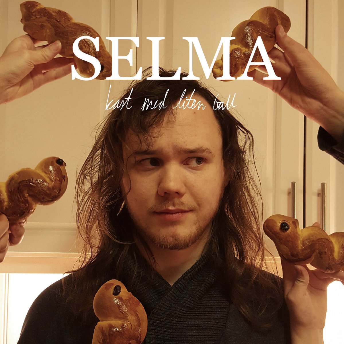 Kast med liten ball | Selma