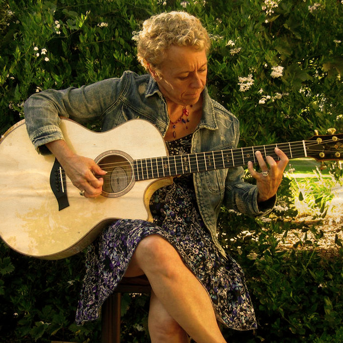 Duvateen Sessions | Janet Thompson