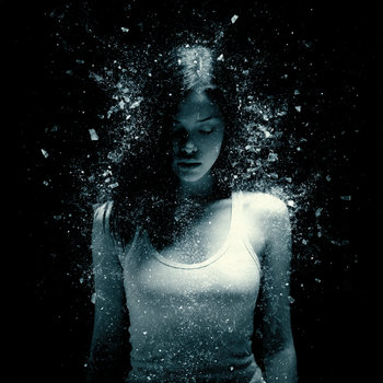 Cold Shoulders - Single | XUARU
