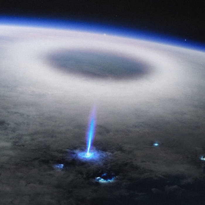 Spright Blue | To Be Gentle