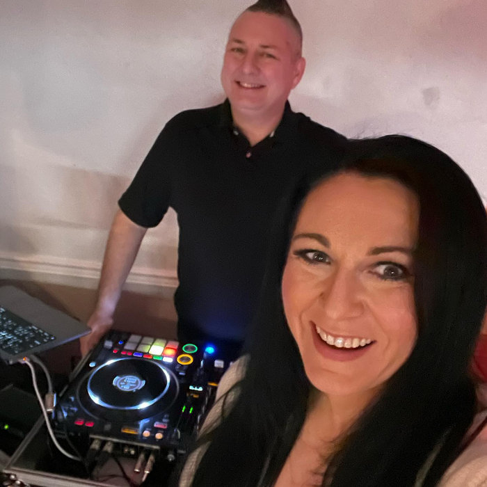 ROX ROX ROX ROX (It's Sabrina!) | DJ Chris Craze | Dj Chris Craze