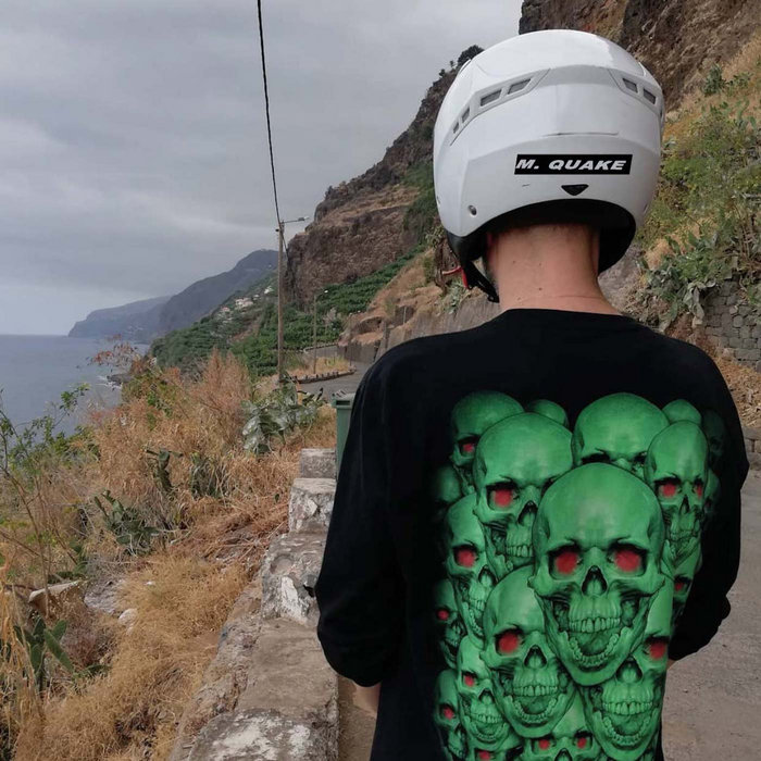 Annie u r a Bird (feat Jonnine) | M. Quake | purely physical teeny tapes