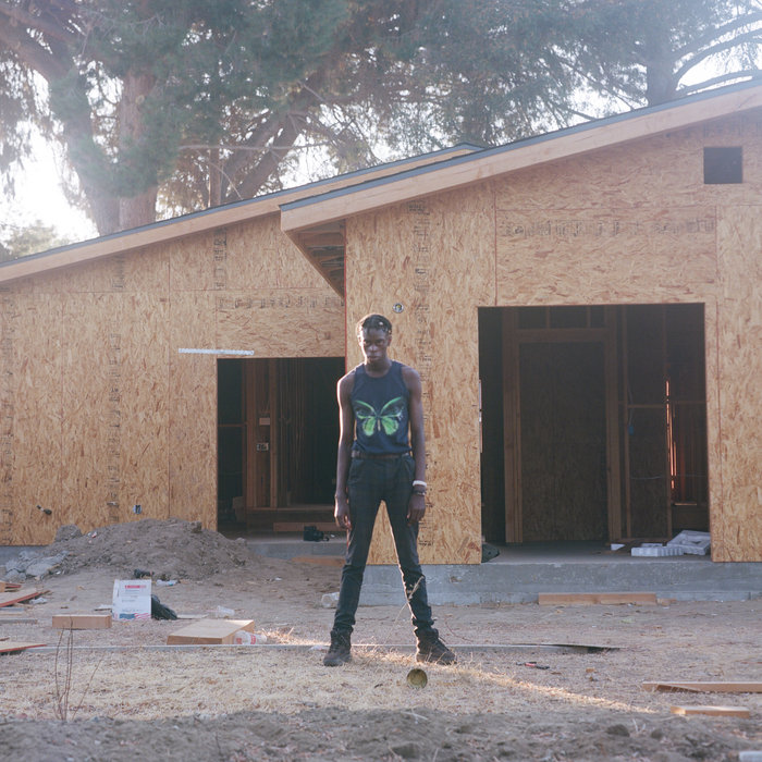 We Built A Trap House! | Jumi