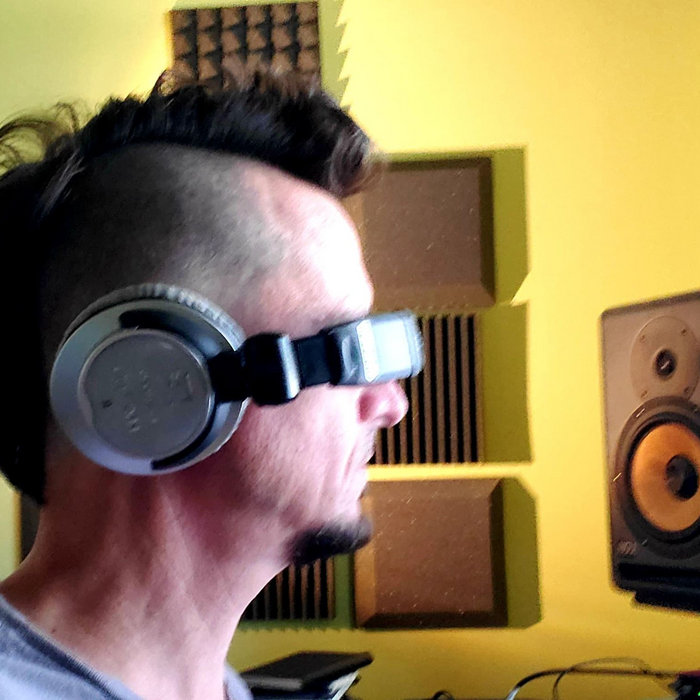 The Tube | Lucas Ray