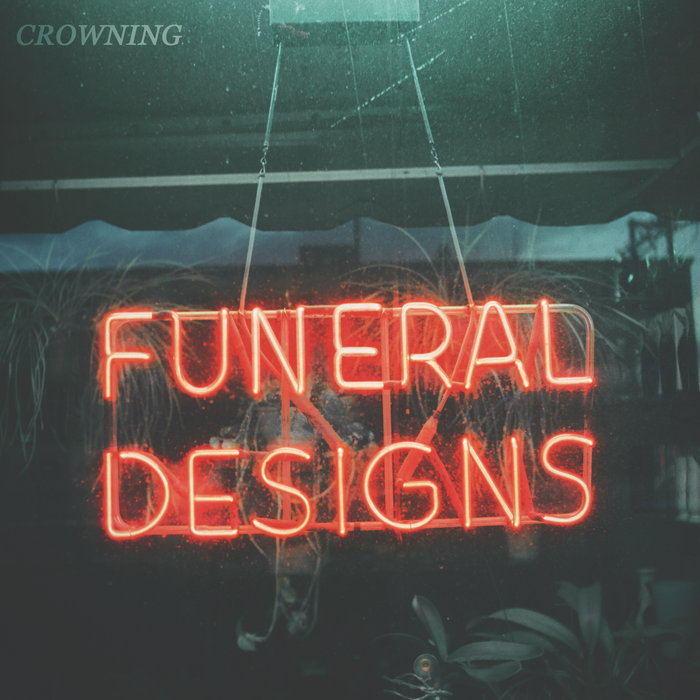 Funeral Designs | Crowning