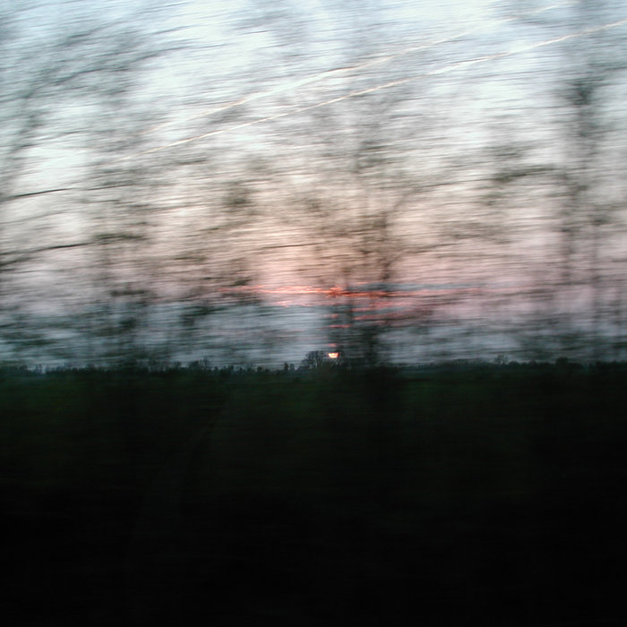 Tracks & Traces | MADMAN KLOSETTI