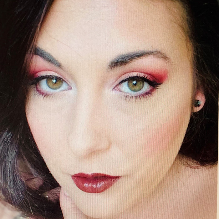 Carrie Grant | Carrie Grant