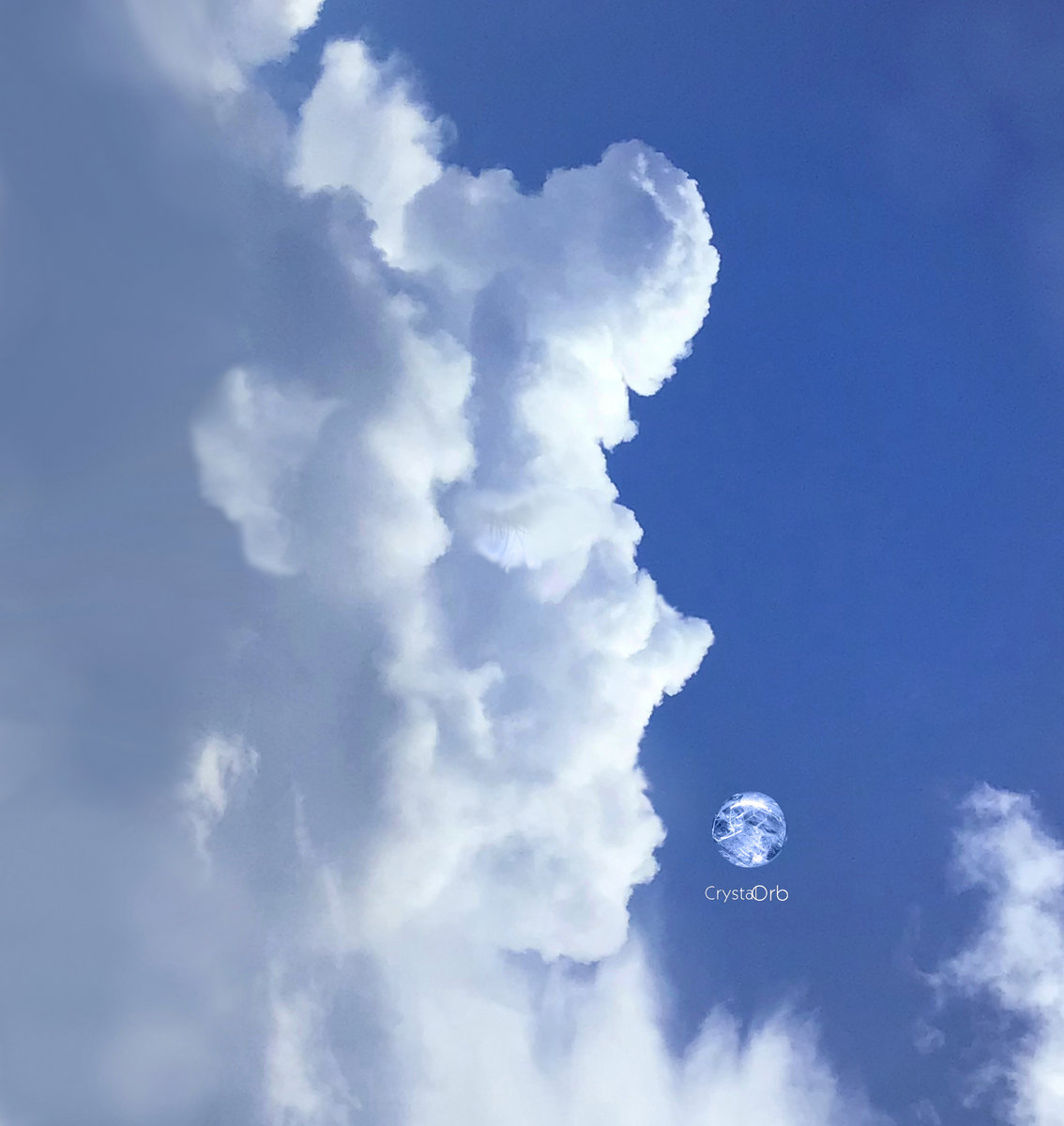 Cloudface | Crystal Orb