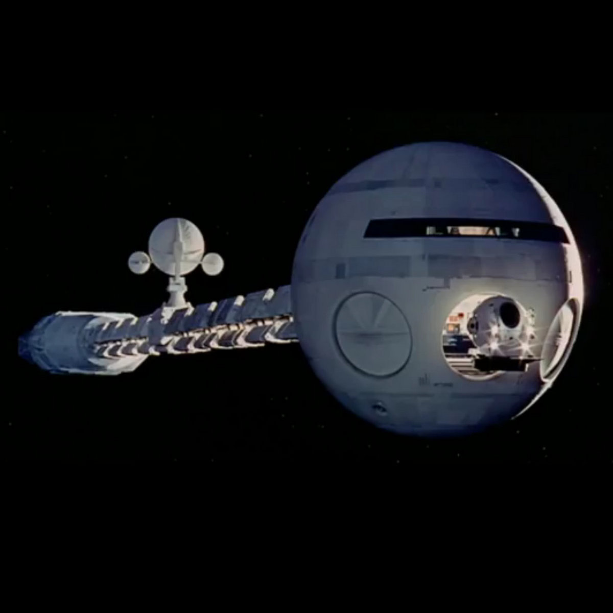 Discovery One Ambient Sound From 2001: A Space Odyssey | Cheesy Nirvosa