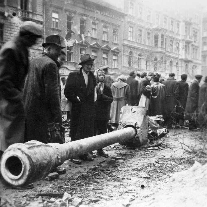 Proper Warm Spout | LAZOR BLADE