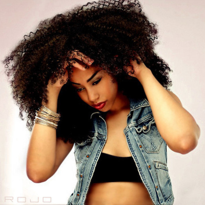 R O J O | Rochelle Jordan