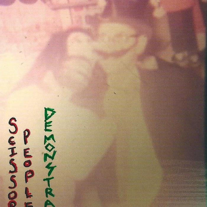 DEMONSTRATER | Scissor People