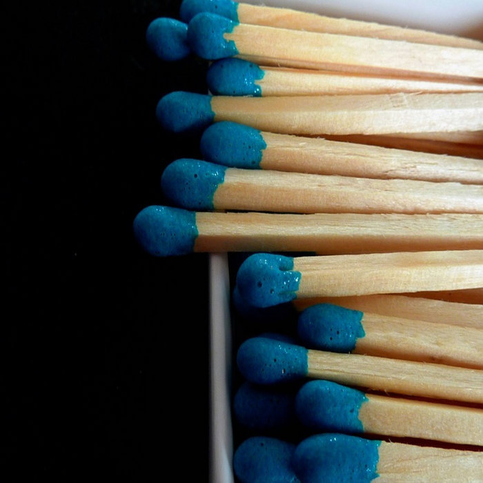 N MR VWLS | Underworld in Unison