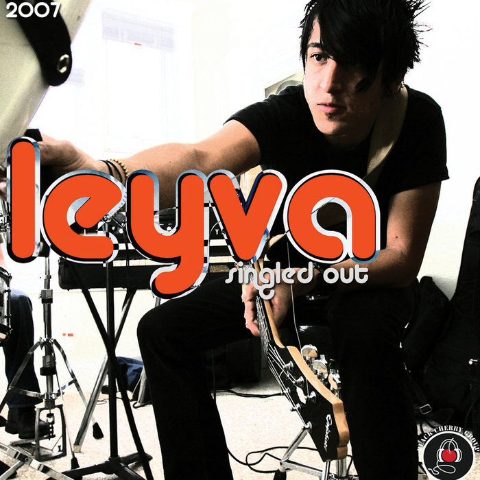 Beautiful Sky | Christopher Leyva | fallingdoves