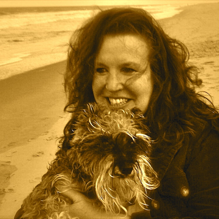 REFLECTIONS IN MY TEA - album | Elizabeth Bryson