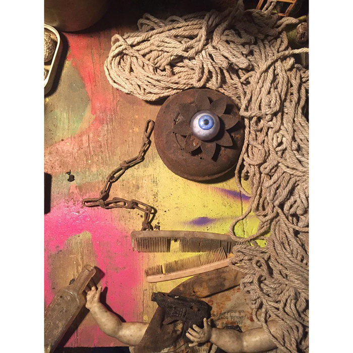 Splinter tone | David B. Applegate | Immigrant Breast Nest