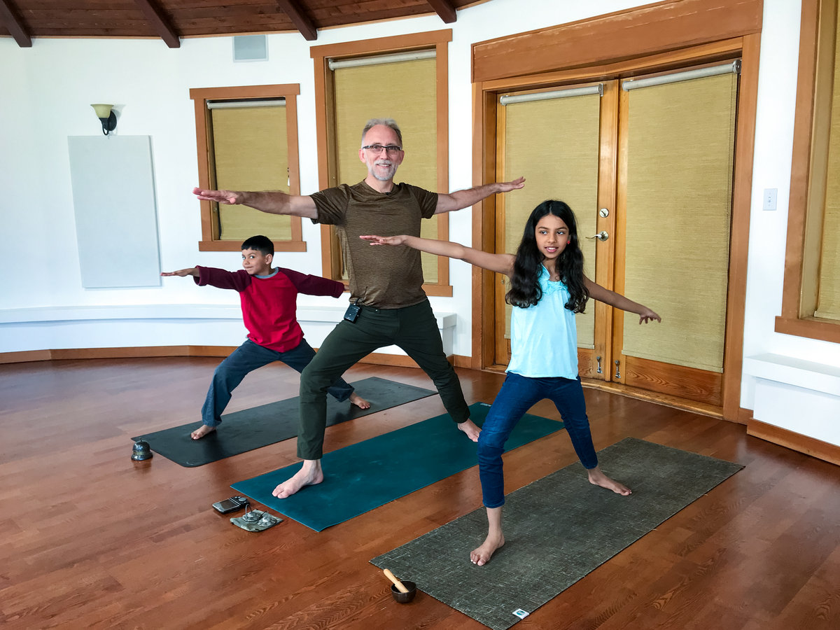 Yoga for Kids and Families | DoYogaWithMe
