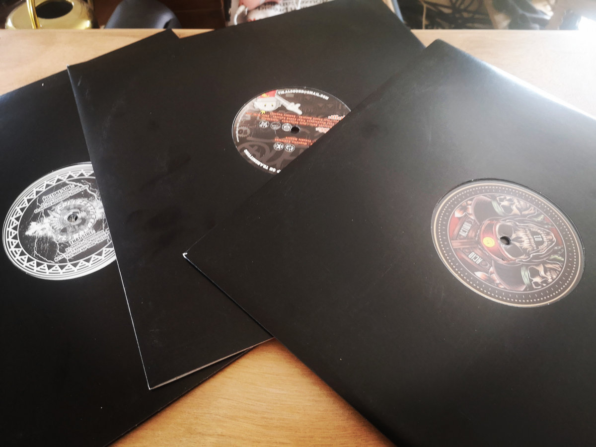 Sonic Mess 01 + Acid Action 01 + Tekno Section 10 | Victor Bracco