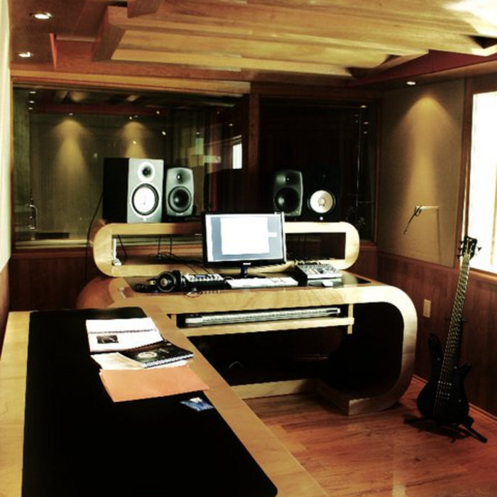 Yellow House recording studio. | Yellow House. | Yellow House